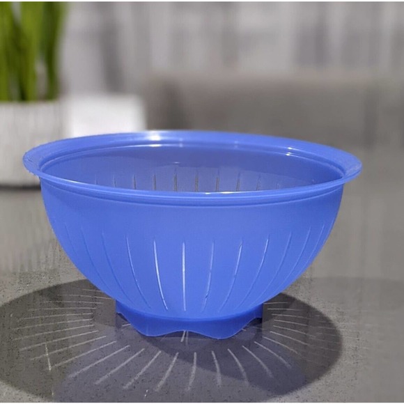Tupperware | Kitchen | Tupperware Impressions Colander 8 Cup 43l Water ...